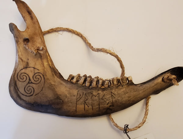 Moose and Cow Jaws to honor the gods | crowandhound.com
